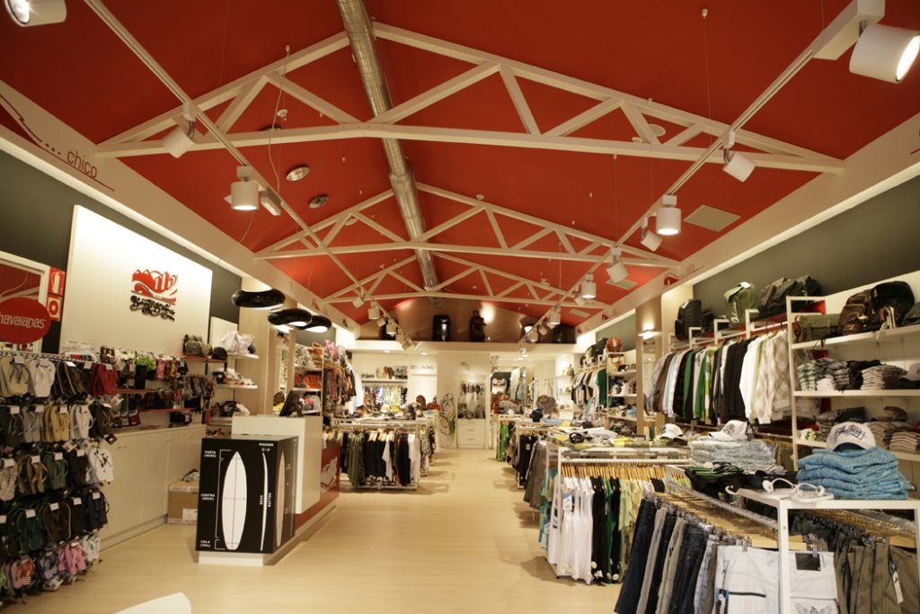 Interiorismo comercial tienda de surf «Bora bora» en Portugalete | Sube ...